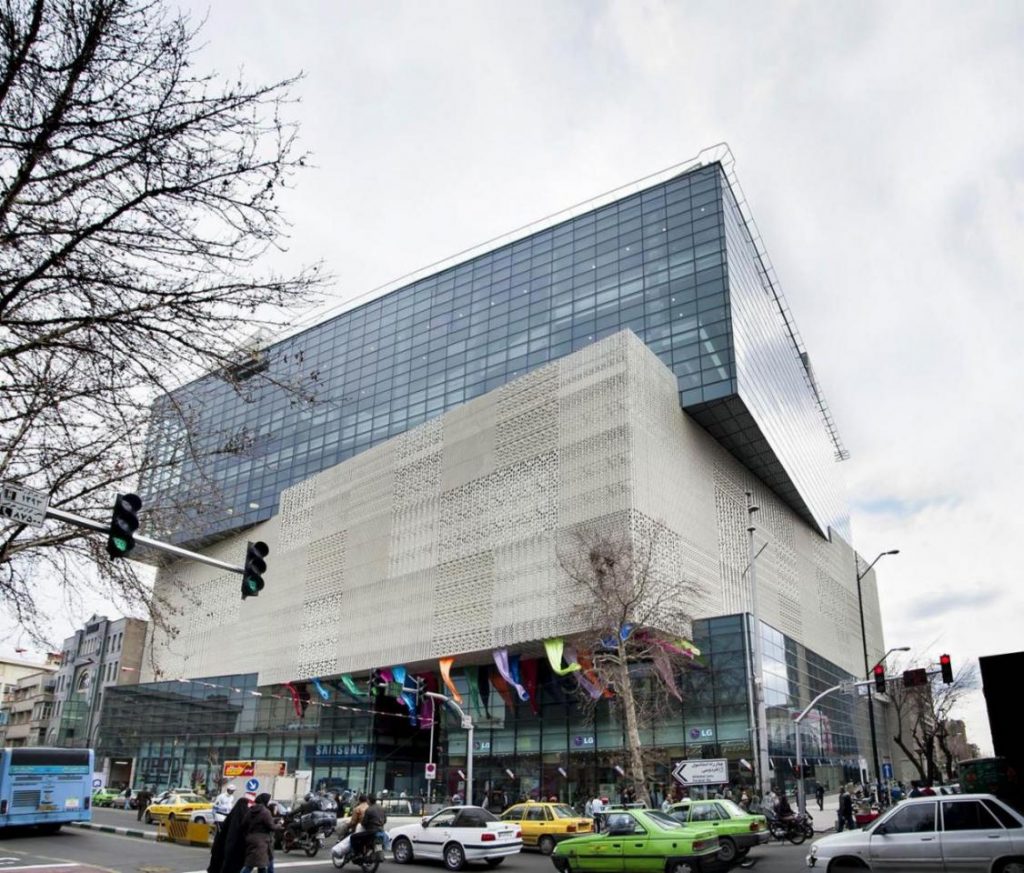 Best places to buy a mobile phone in Tehran - Living in Tehran (LiT)