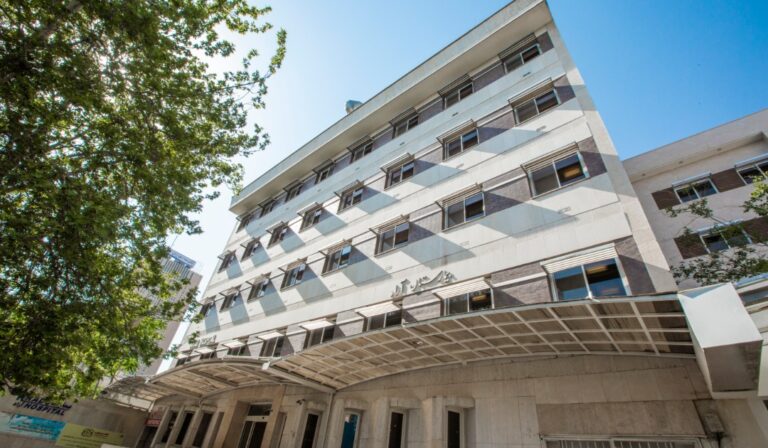 Tehran Healthcare System: A Guide to Hospitals - Living in Tehran (LiT)